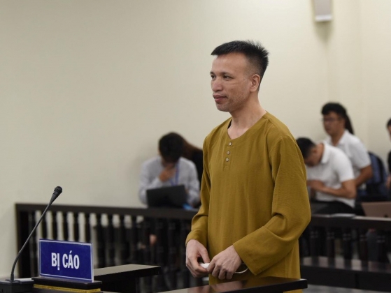 Đề nghị 9-10 năm tù với cựu công an lừa “chạy án” cho Giám đốc Bệnh viện Thủ Đức